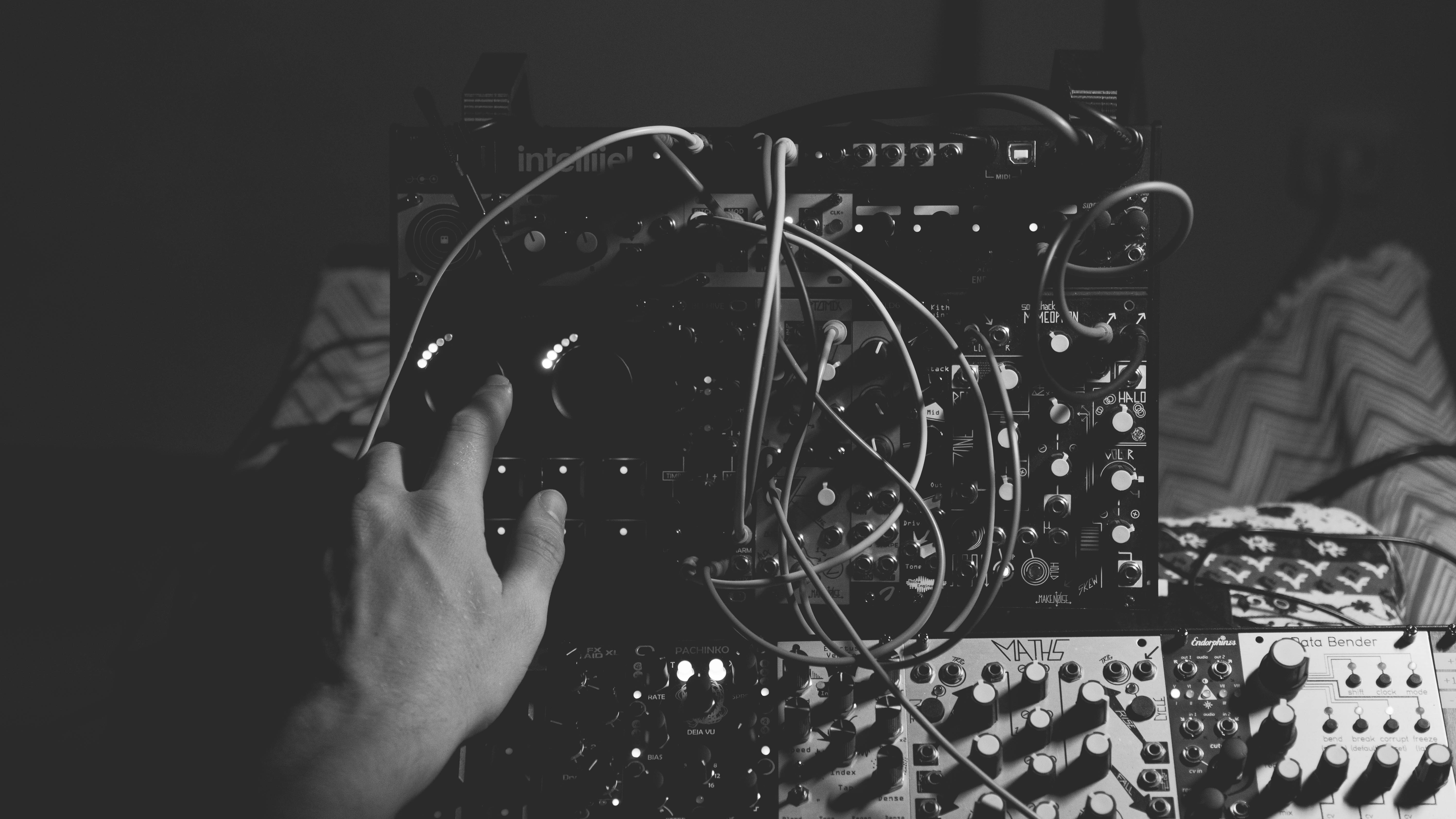 Up to 20% off - 2025 Black Friday at Intech Studio | Intech Studio